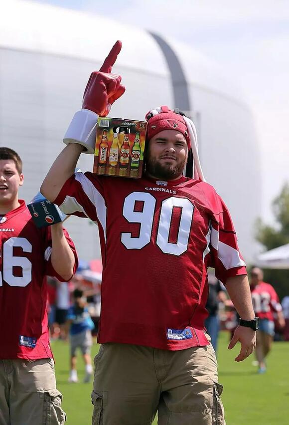 Green Pay Packers Fans Thank Jerry Jones for Micah Parsons - NewsBreak