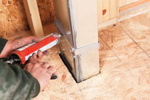 Michigan Tradeswoman’s “No Creepy Guys” Tagline Sparks Debate - NewsBreak