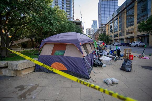 Shocking map shows Austin, Texas’ homelessness explosion with 10K living in camps - NewsBreak
