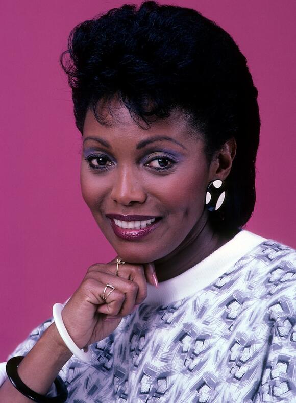 'Dallas' Actress Pat Colbert Dies at 77 - NewsBreak