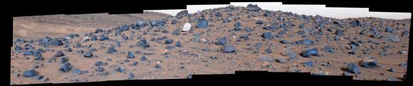 Nasa rover finds mysterious never-seen-before light-toned boulder on ...