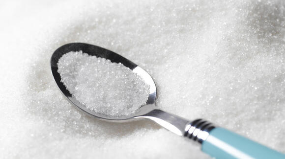 The Sticky Substitute For White Sugar You Can Use In A Pinch - NewsBreak