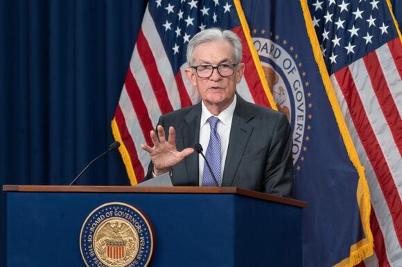 Fed meeting updates: DOJ probe against Powell looms as Fed set to leave ...