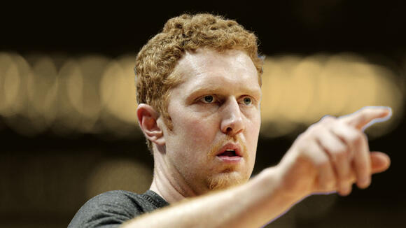 "I had to guard Kevin Garnett in practice" - Brian Scalabrine talks ...