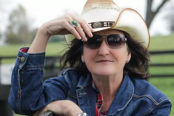 Are You Wearing Your Cowboy Hat Wrong in Texas? - NewsBreak