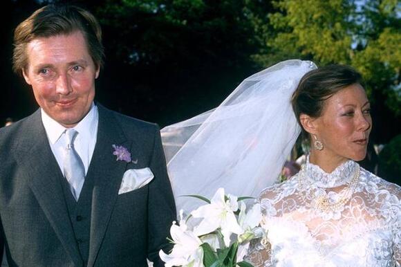Call The Midwife star Jenny Agutter's husband dies at 81 days before ...