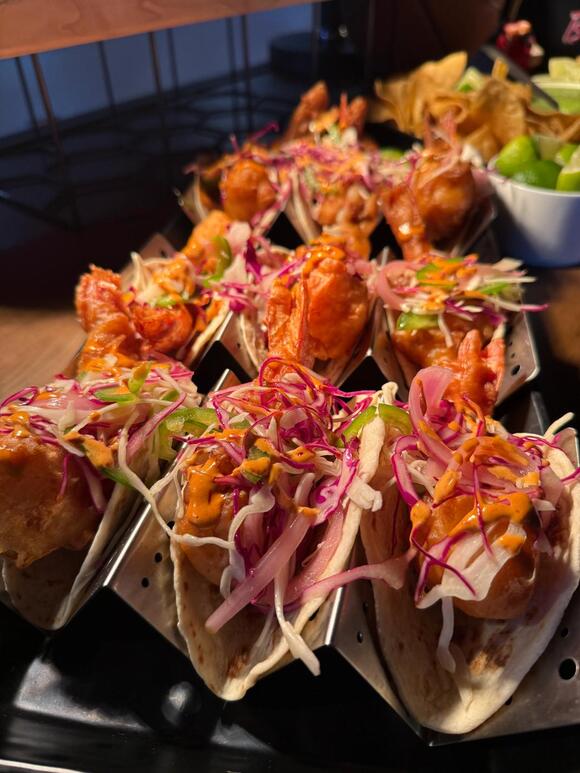 United Center rolls out new menu for 2025-26 season - NewsBreak