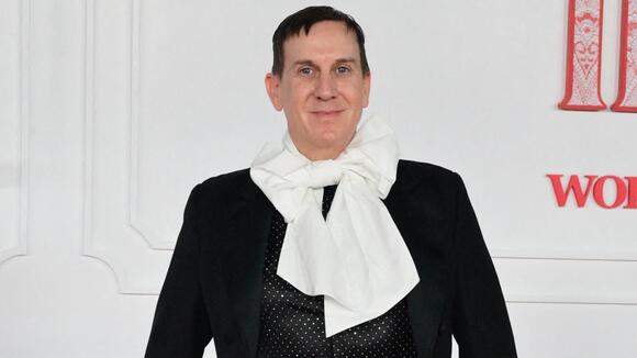 Jeremy Scott Tears Up AI-Generated Commencement Speech, Tells Grads AI ...