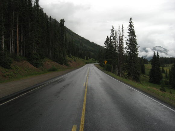 US Scenic Drives That Follow Rivers - NewsBreak