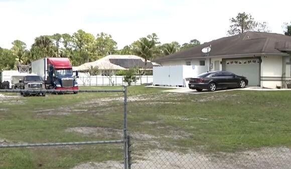 Truck parking in FL neighborhood still a “convoluted mess” one year ...