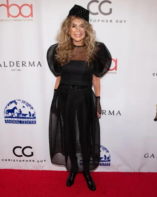 Dyan Cannon Stuns Fans With Timeless Appearance After Just Turning 89 ...