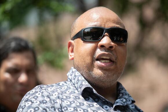 Business owners protest new insurance rules for Blue Line anti ...