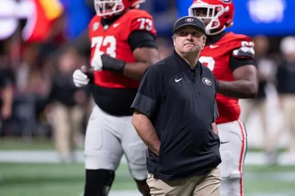 PHOTOS: Georgia beats Georgia Tech 16-9 - NewsBreak