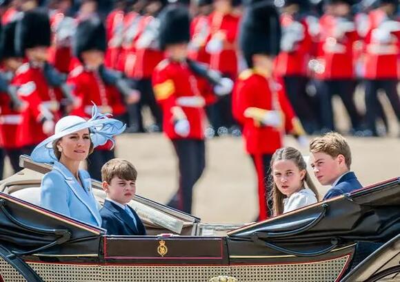 Kate Middleton And Her Kids Booed At Latest Public Appearance By Anti ...