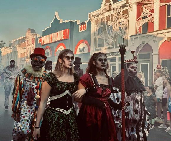 Adventureland’s Phantom Fall Fest Kicks Off This Weekend - NewsBreak