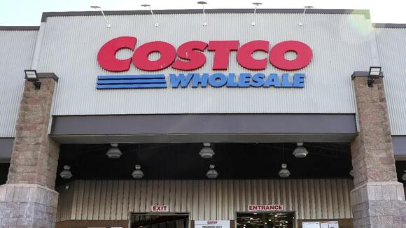 ‘Now I Must Go to Costco’: Shoppers Race to Grab Viral Vera Bradley ...