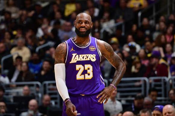 Lakers considered humiliating LeBron James trade due to his 'outsized ...