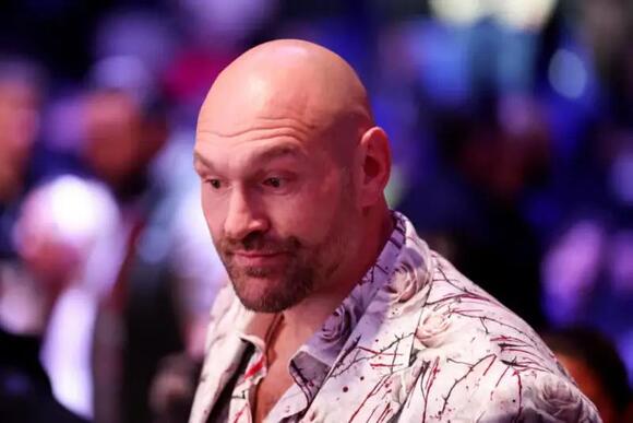 Tyson Fury sends heartfelt message to ‘Big John’ Fisher after online ...
