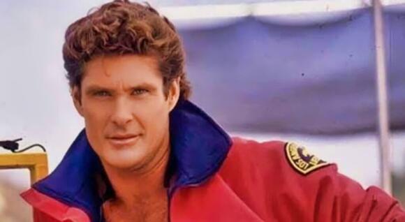 Former ‘Baywatch’ Star David Hasselhoff Looks Like A Completely ...