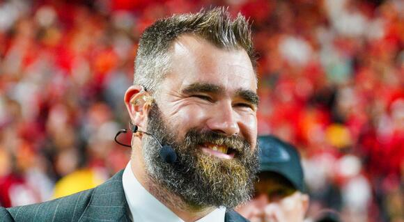 NFL Fans Are Heartbroken After Eagles Legend Jason Kelce Announces ...