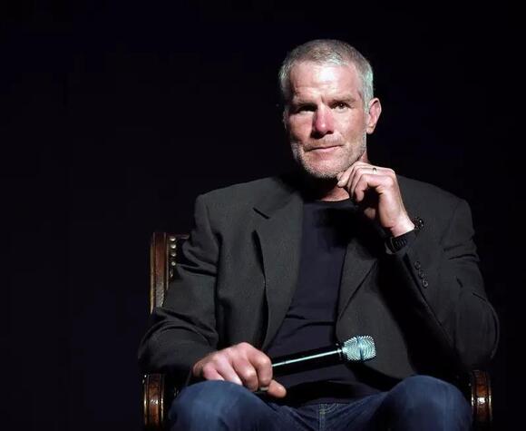 NFL Legend's $25M Lawsuit Over Brett Favre Incident Dismissed as Judge ...