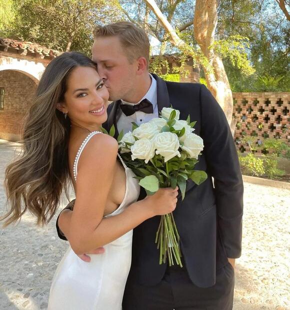 Jared Goff’s wife, Christen, stuns in new Sports Illustrated Swimsuit ...