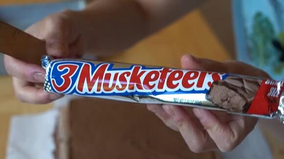 The 10 Worst Chocolate Bars & 10 That Always Hit The Spot - NewsBreak