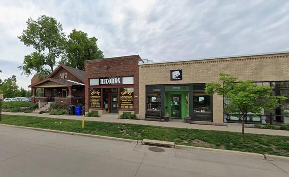 Cedar Rapids Coffee Shop News - An Expansion and a Relocation - NewsBreak