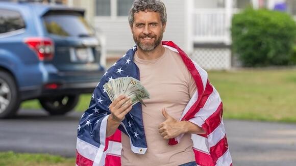 Rich Americans scored big in 2025 while everyone else lost ground ...