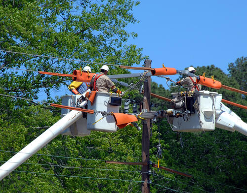 Consumers Energy figures for 2023 show grid upgrades yielded swifter ...