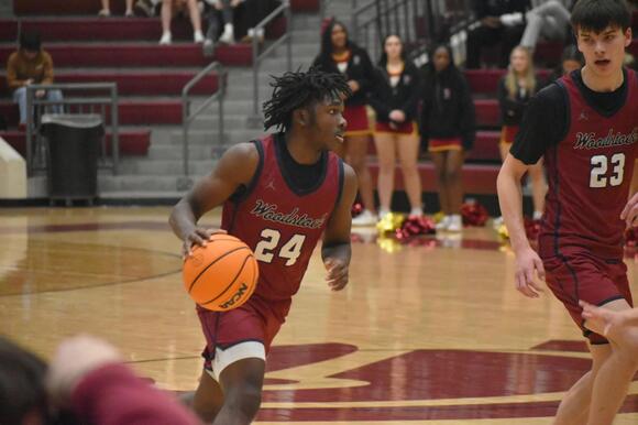 Lassiter boys fight off Woodstock - NewsBreak