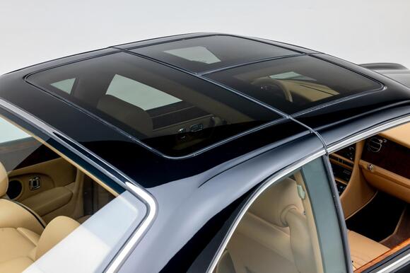 Bentley Tried A Glass Roof Experiment In 1999, And Now It’s Worth A ...