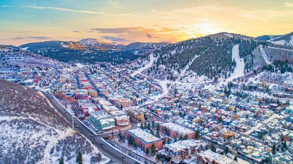 Vail Resorts Faces Investor Pressure as Local Billionaire Tech CEO ...