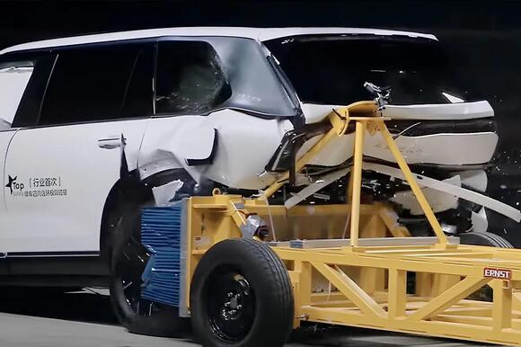 Volvo and Geely Open the World’s Largest Automotive Safety Testing ...