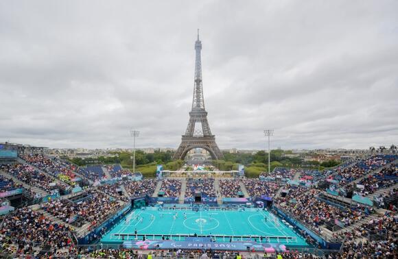 Paris struggles with lack of accessibility amid Paralympics