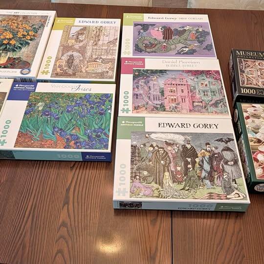 🎁 Freebies Up for Grabs in Englishtown — Sofas, Puzzles & More - NewsBreak