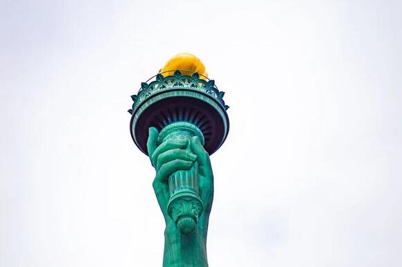 The Statue of Liberty’s Torch Has Been Closed for 107 Years – And Here ...