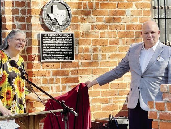 Museum enthusiasts unveil 1881 Jail’s new historical marker - NewsBreak