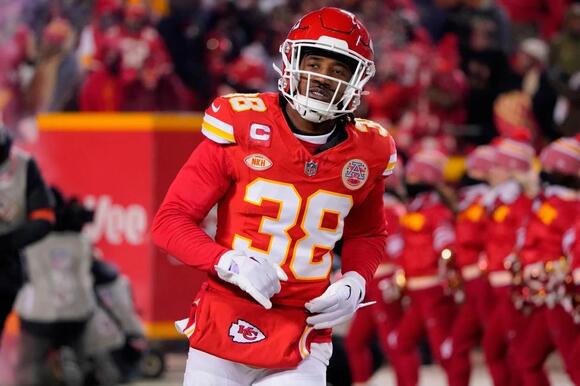 Chiefs bring back cornerback L'Jarius Sneed on a 1-year, $5M deal after ...