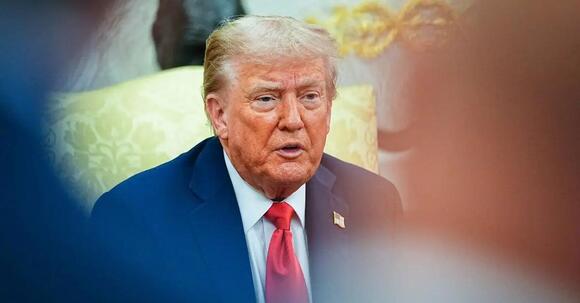 EXCLUSIVE: Donald Trump Left Royal Family 'Disgusted' With State of His ...