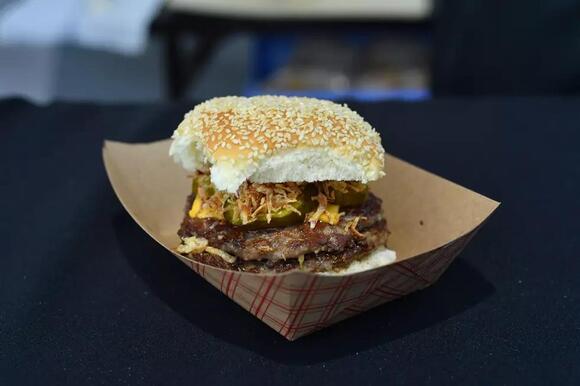 Popular Chicken Chain Opens Second Bucks County Location in Warminster ...