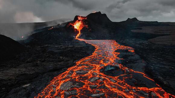 Could a single volcanic eruption destroy all life on Earth? - NewsBreak