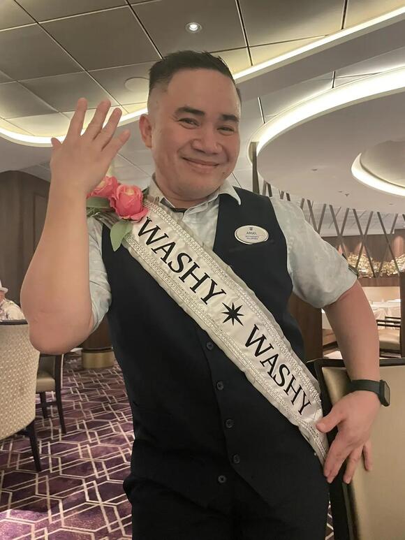 ‘Washy washy’: Meet the most famous crew member on a Royal Caribbean ...