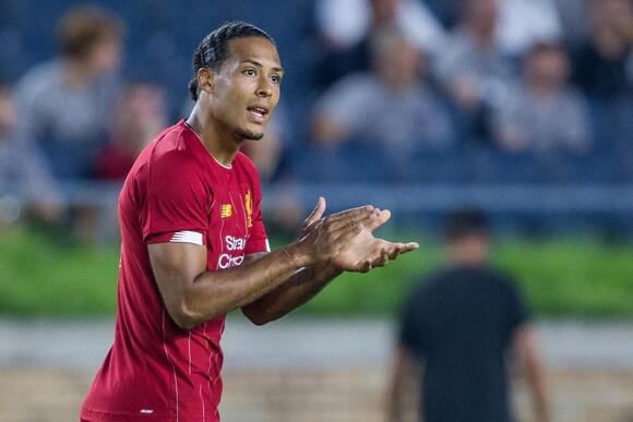 Virgil Van Dijk Told Why He Is a Level Below Manchester United Legend ...