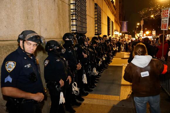Anti-Israel protesters urge others to break into ‘platoons’ as Columbia ...