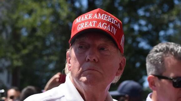 Donald Trump's Bandages and Bruises Spark Health Speculation: What ...