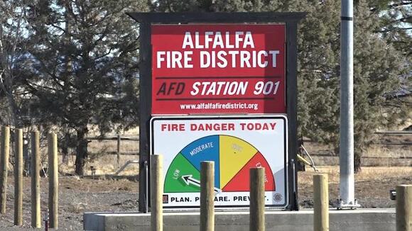 Former Alfalfa Fire District volunteers voice concern over chief’s ...