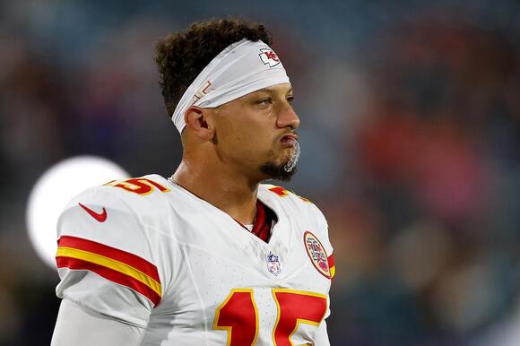 Chiefs’ Bad Start Has Missouri Fans Losing Sports Hope - NewsBreak