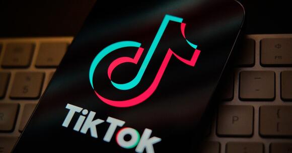 What Does ‘Unc’ Mean on TikTok? Slang Meaning Explained - NewsBreak