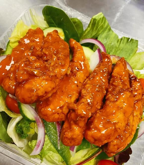 New Fish and Chicken Restaurant Opens in Derry - NewsBreak